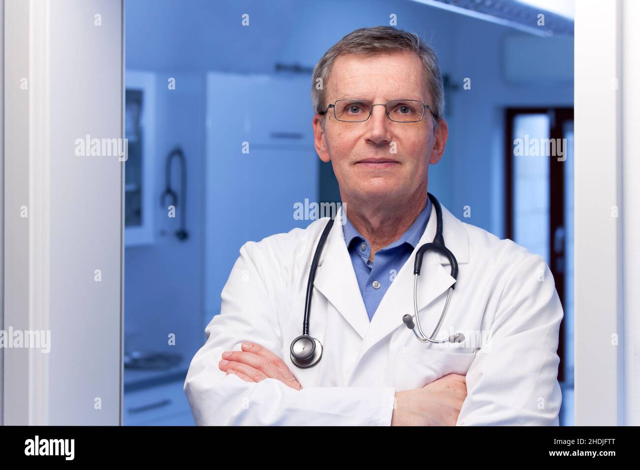 portrait, doctor, portraits, doctors Stock Photo - Alamy