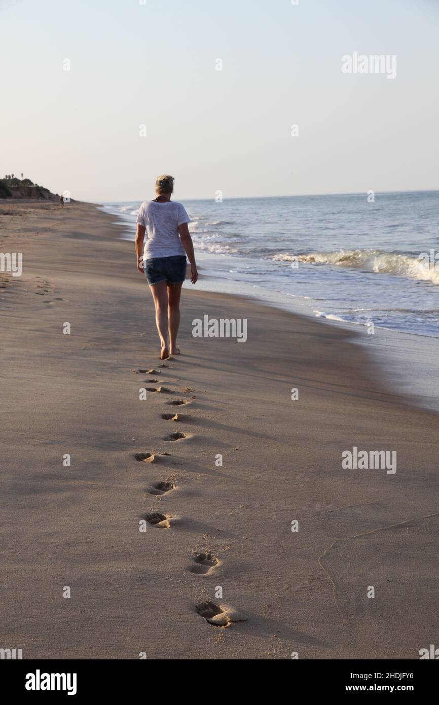 beach walking, footprints, footprint, handprints, prints Stock Photo ...