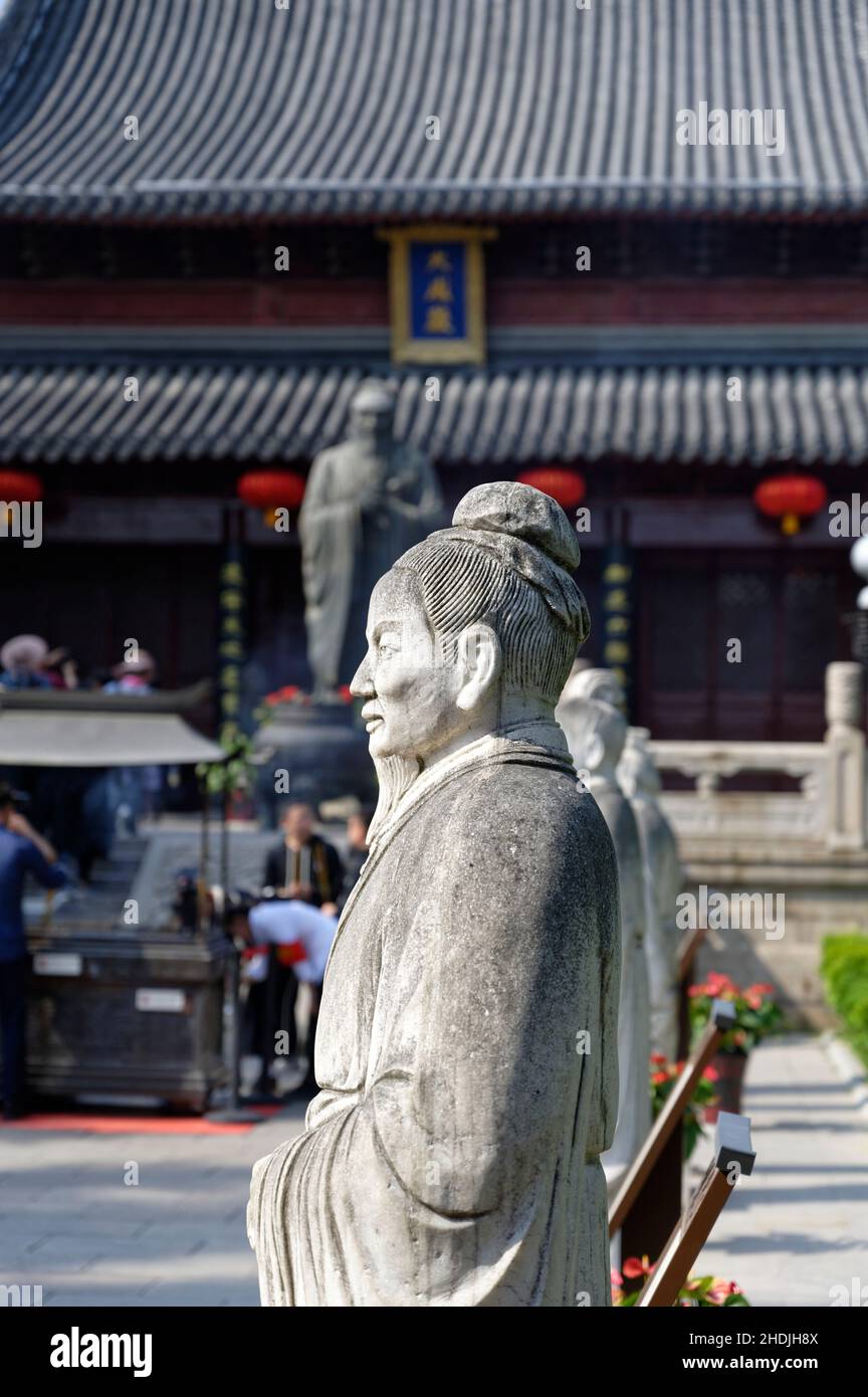 Confucius sculptures hi-res stock photography and images - Alamy