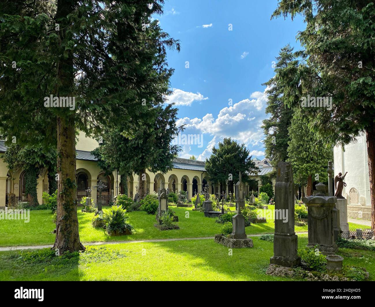 cemetery, grave, cemeteries, graves Stock Photo - Alamy