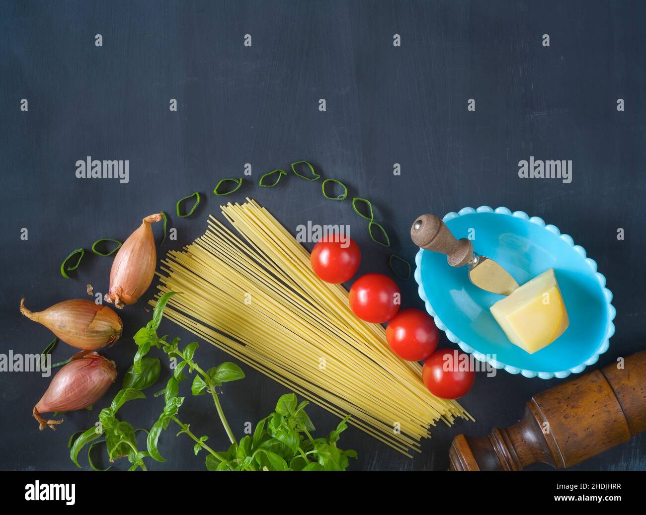 ingredient, spaghetti, italian cuisine, ingredients, spaghettis ...