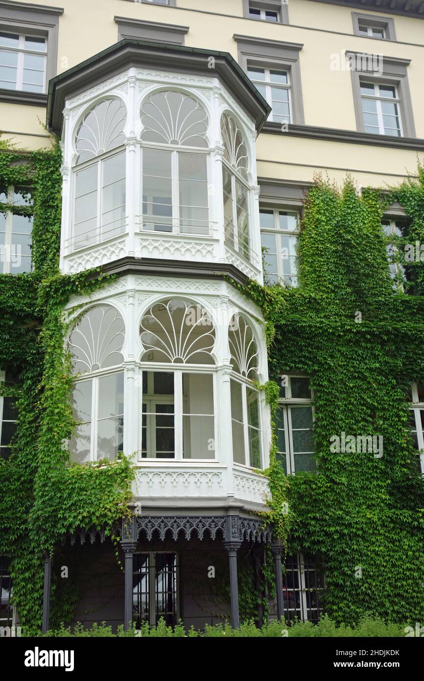 villa, oriel, facade greening, villas, oriels Stock Photo - Alamy