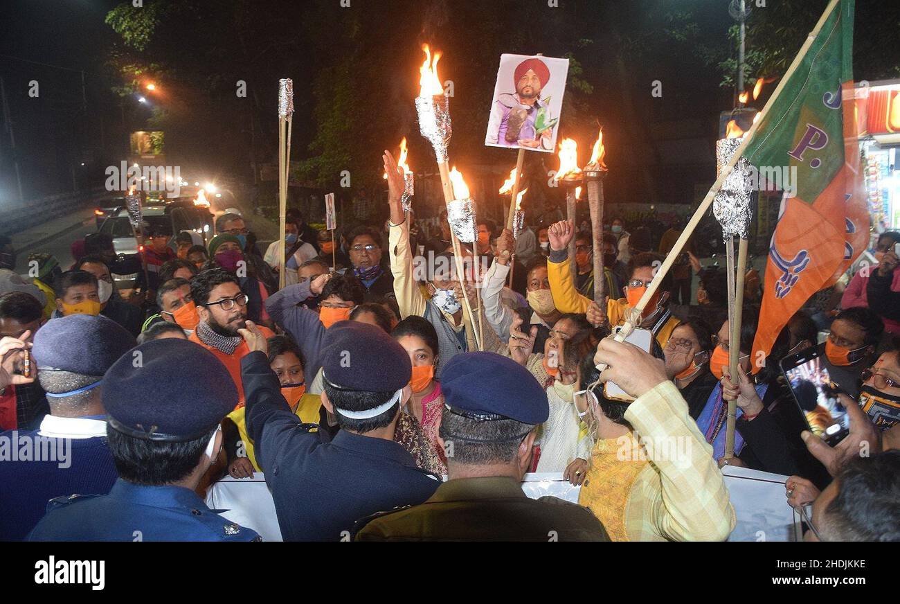 Mashal rally hi-res stock photography and images - Alamy