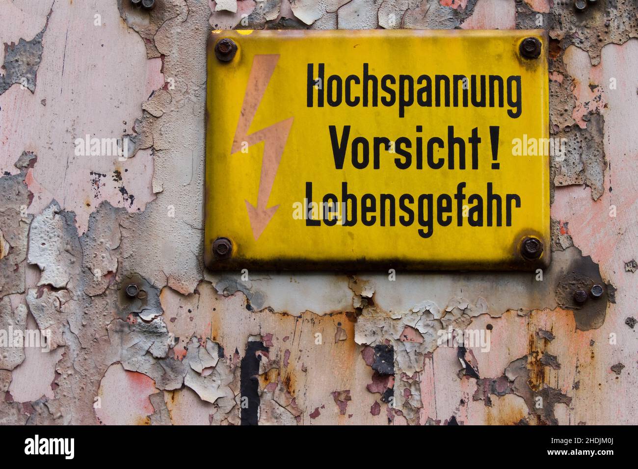 Lightning shield hi-res stock photography and images - Alamy