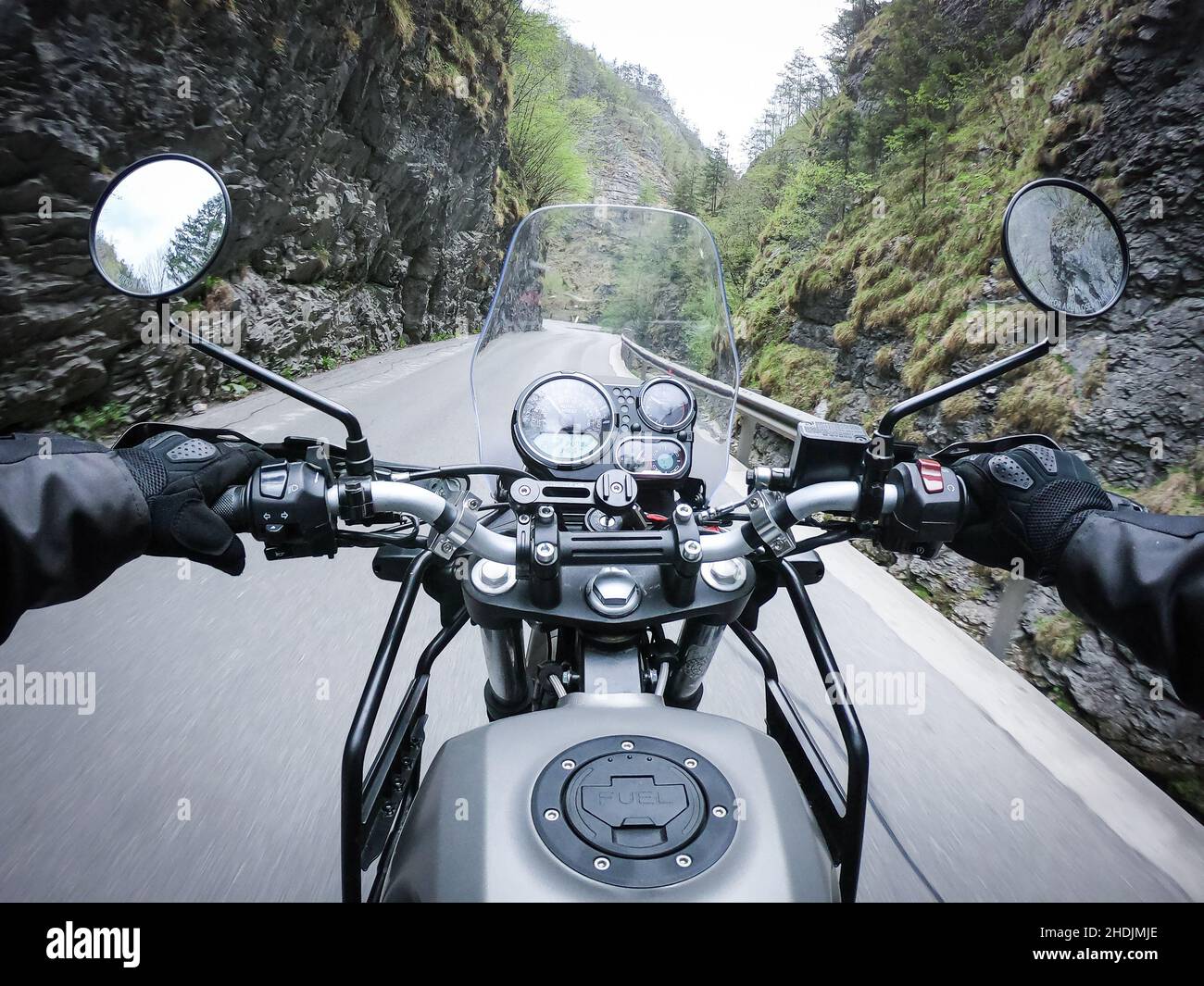 High speed motorcycle hi-res stock photography and images - Alamy