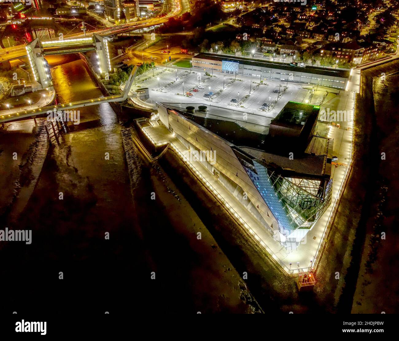 The deep hull evening hi-res stock photography and images - Alamy