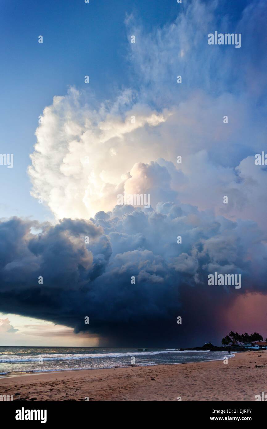 Sri lanka ahungalla beach hi-res stock photography and images - Alamy