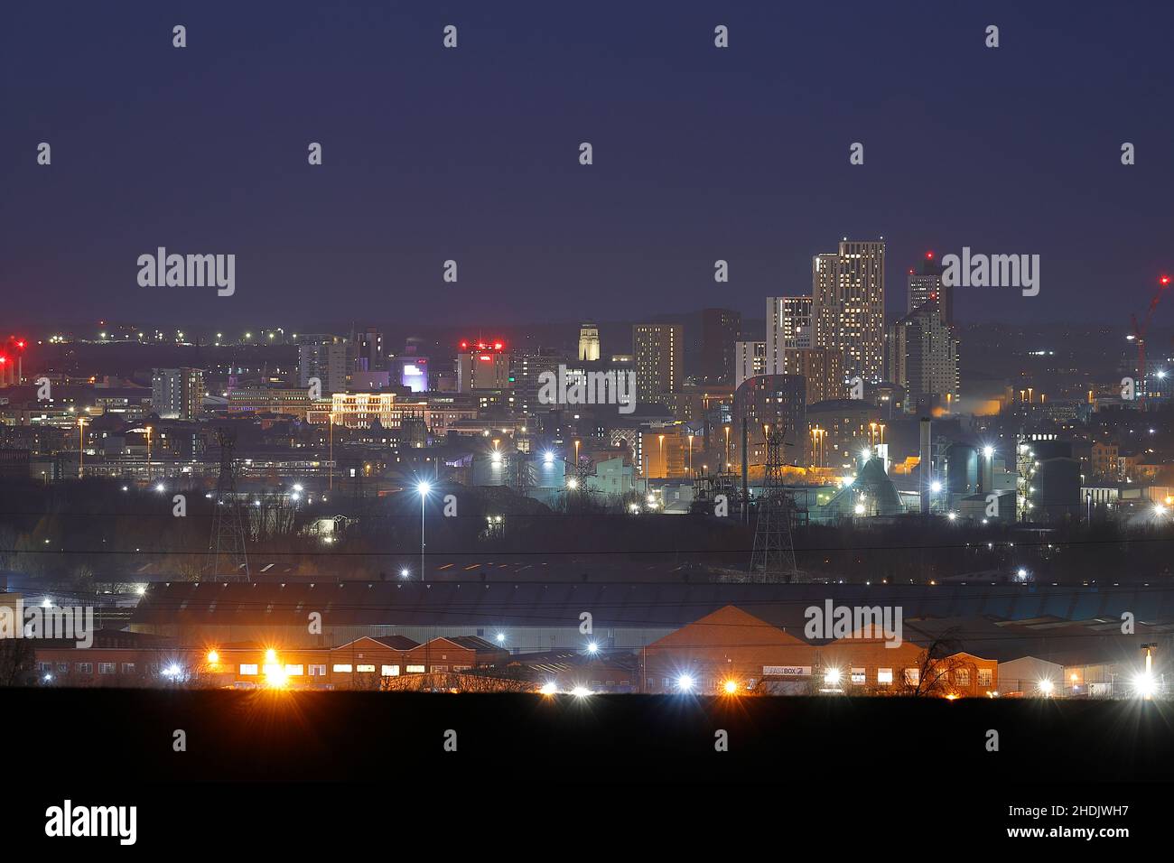 Leeds City Skyline at night Stock Photo - Alamy