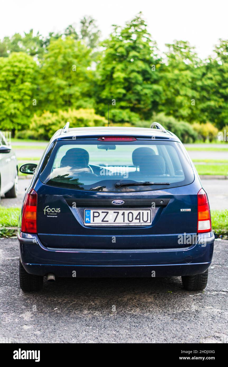 Engine car ford focus hi-res stock photography and images - Alamy