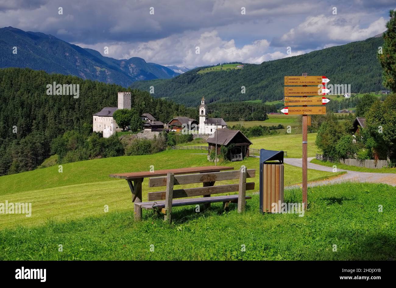 Brunico castle hi-res stock photography and images - Alamy