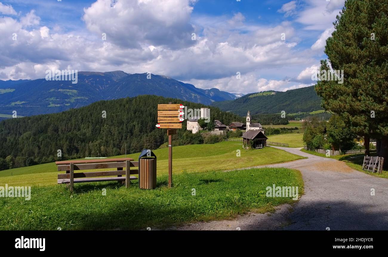 Brunico castle hi-res stock photography and images - Alamy