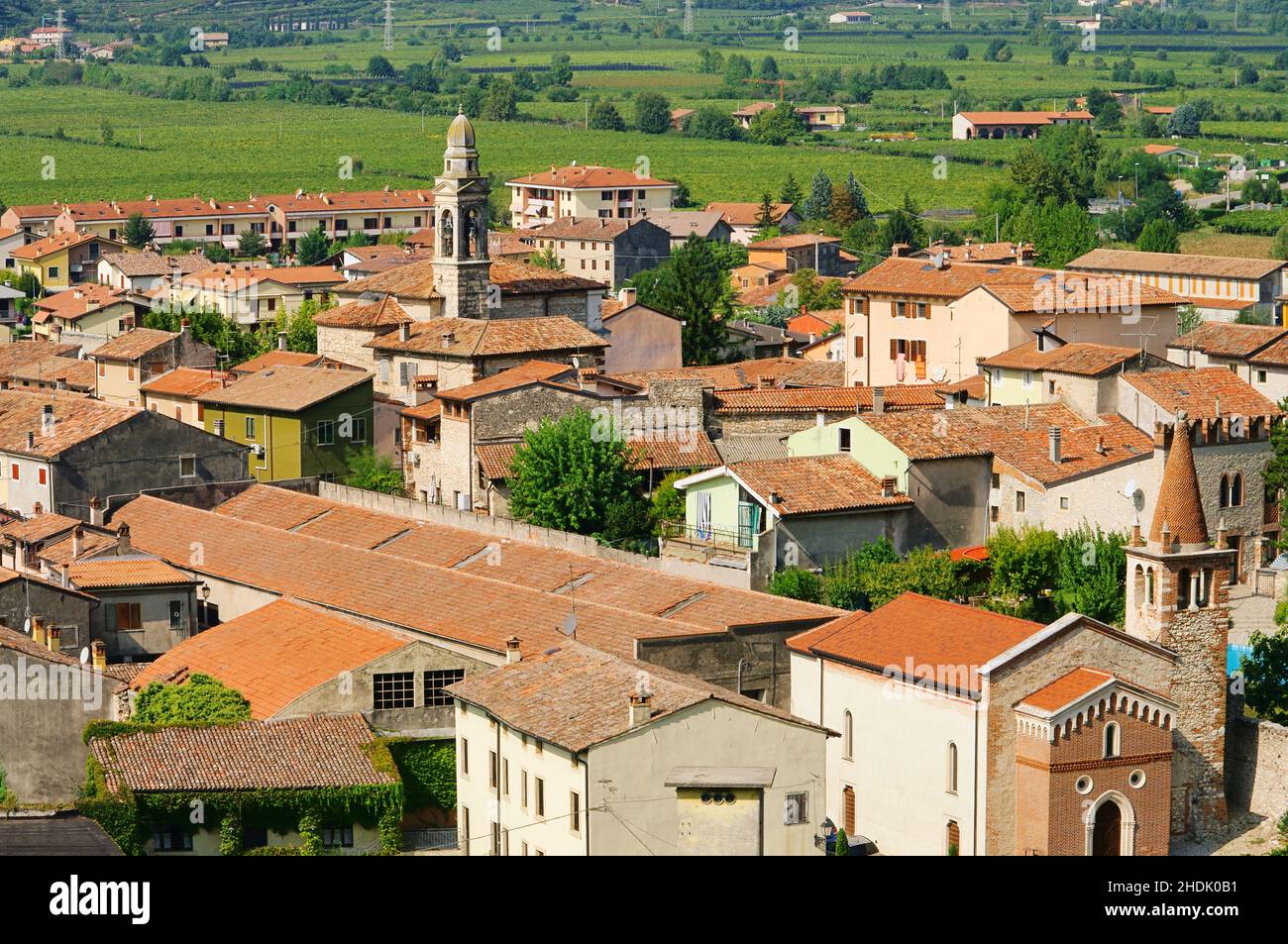 Soave old town hi-res stock photography and images - Alamy