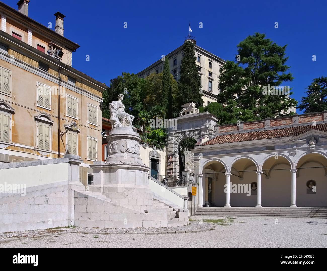 Udines hi-res stock photography and images - Alamy