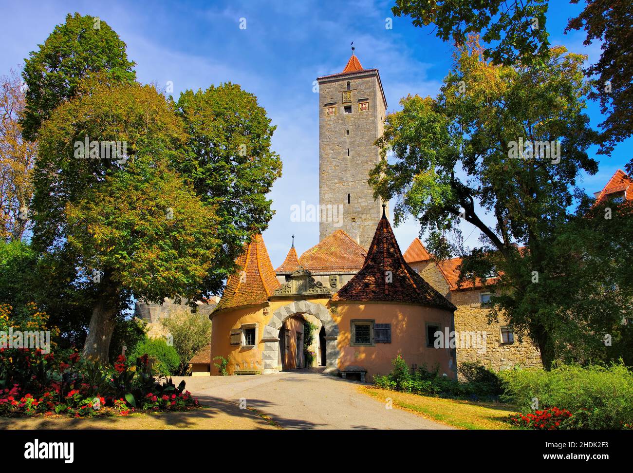 rothenburg ob der tauber, castle gate, rothenburg ob der taubers ...