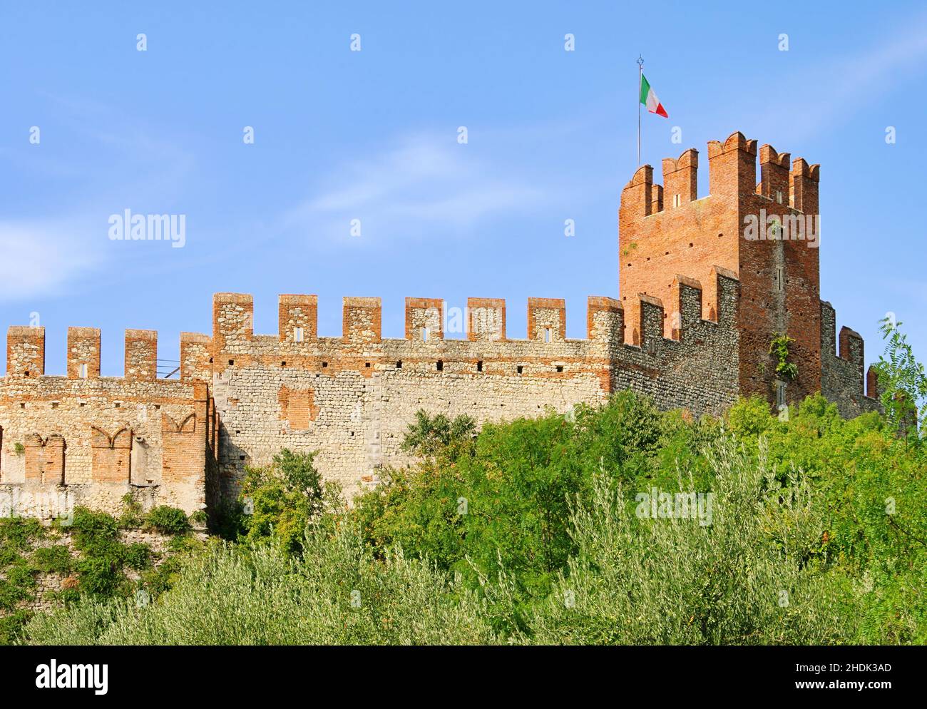 Ancient castle soave medieval hi-res stock photography and images - Alamy