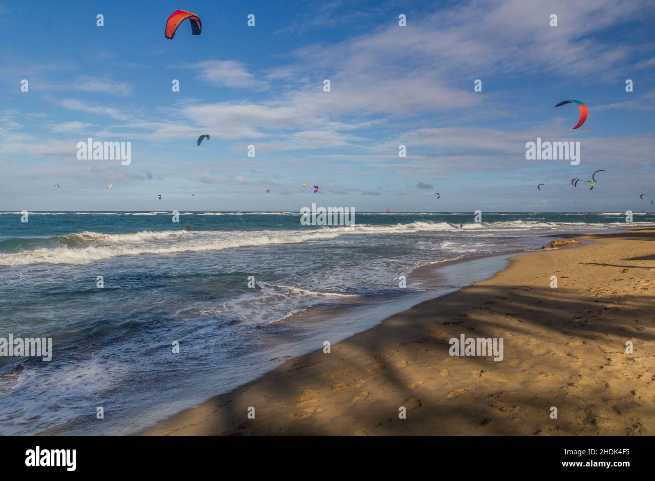 Kitesurfing at Cabarete beach, Dominican Republic Stock Photo - Alamy