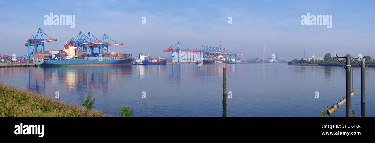 Hamburg infrastructure hi-res stock photography and images - Alamy