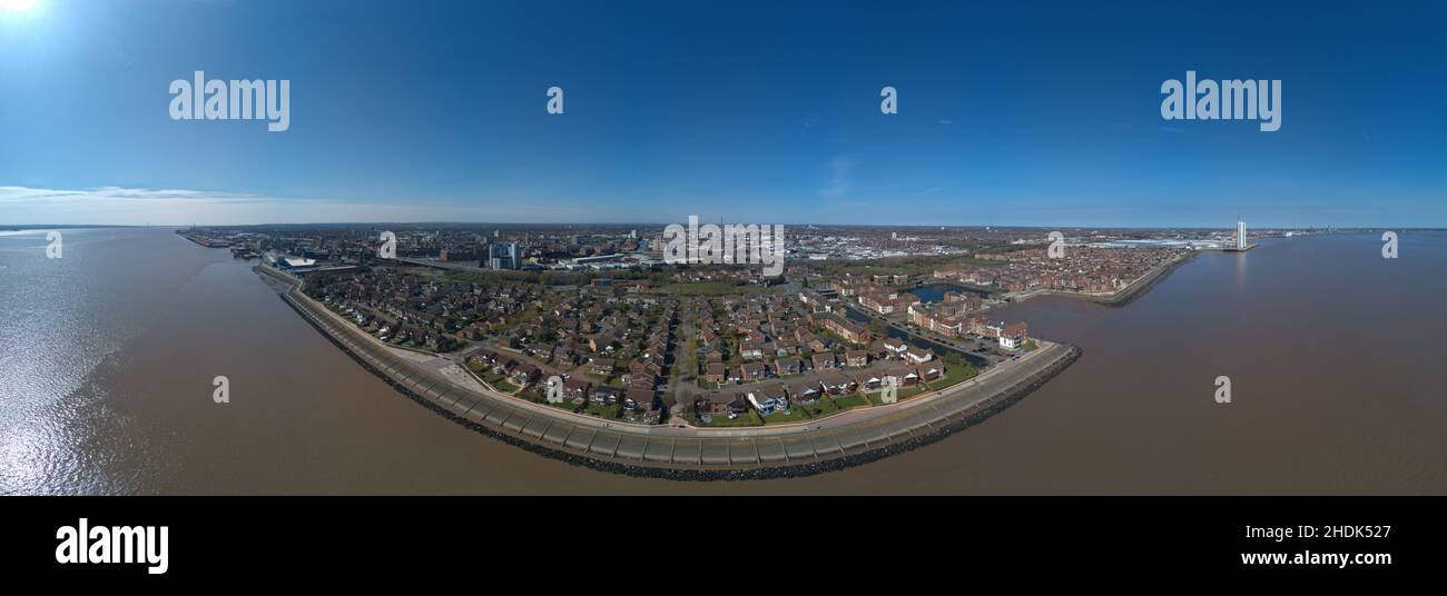 Wide panorama of Kingston upon Hull waterfront Stock Photo - Alamy
