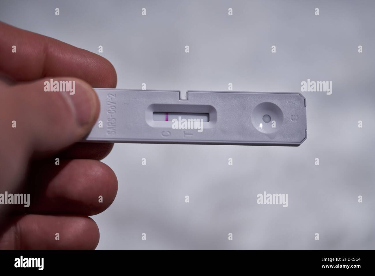 Negative sars cov 2 antigen test hi-res stock photography and images ...