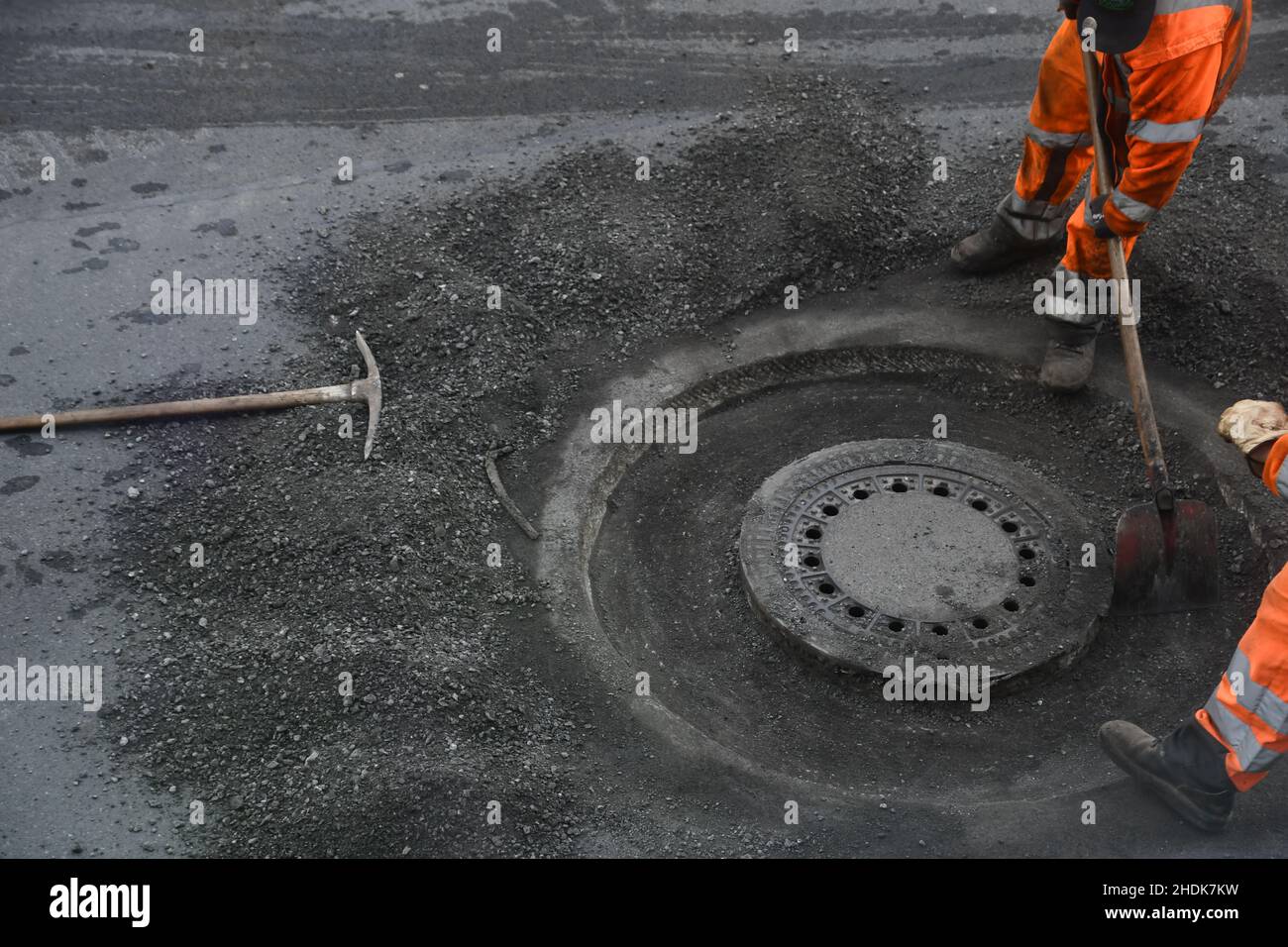 road construction, manhole cover, construction, road constructions ...