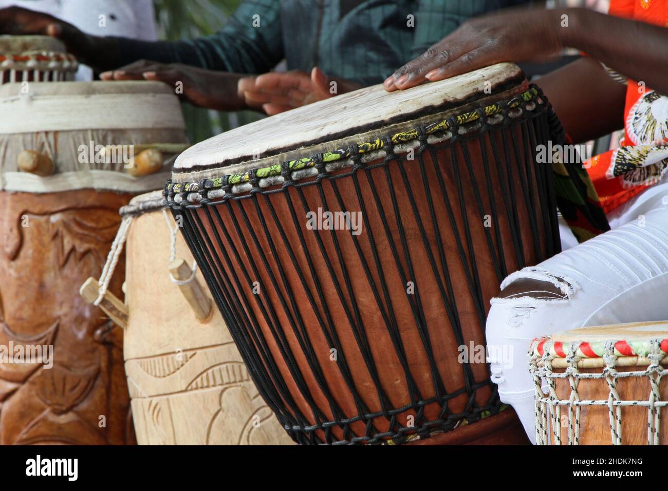 African man playing drums hi-res stock photography and images - Alamy