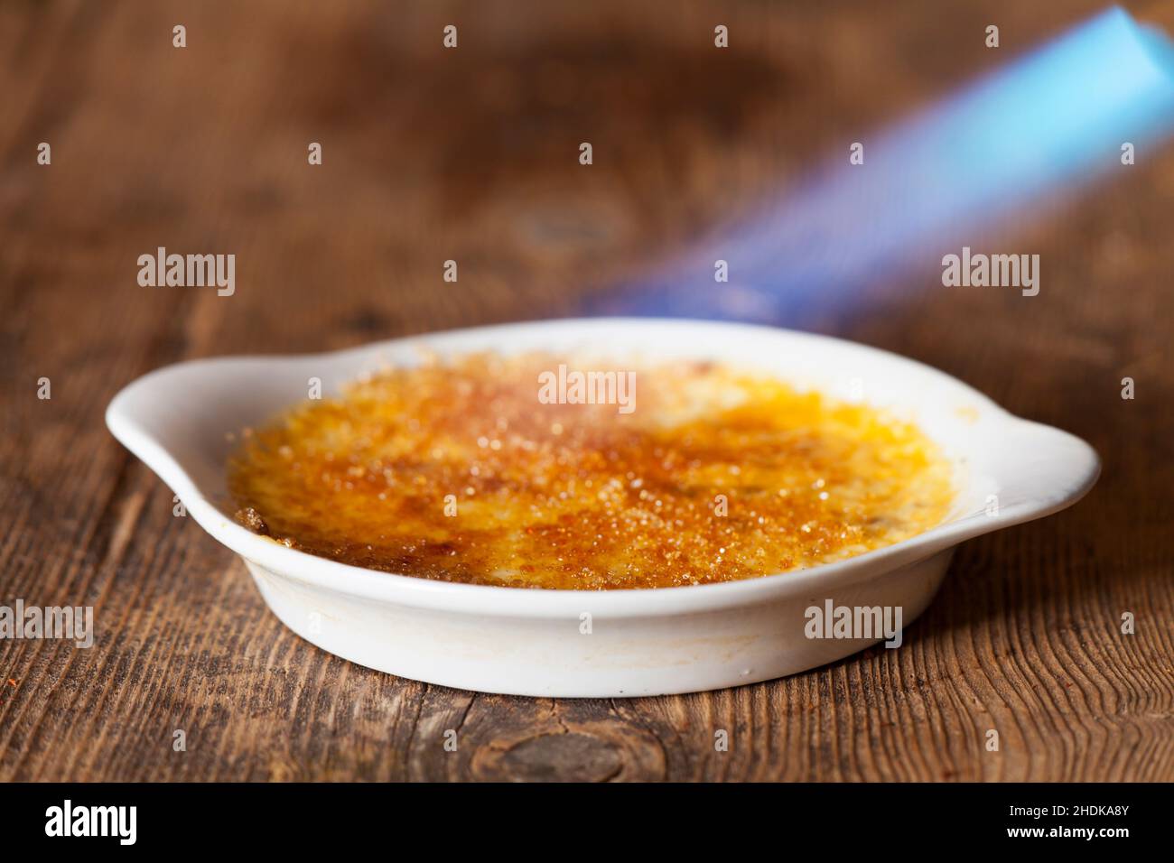 creme brulee, caramel crust, flambé, creme brulees, caramel crusts ...