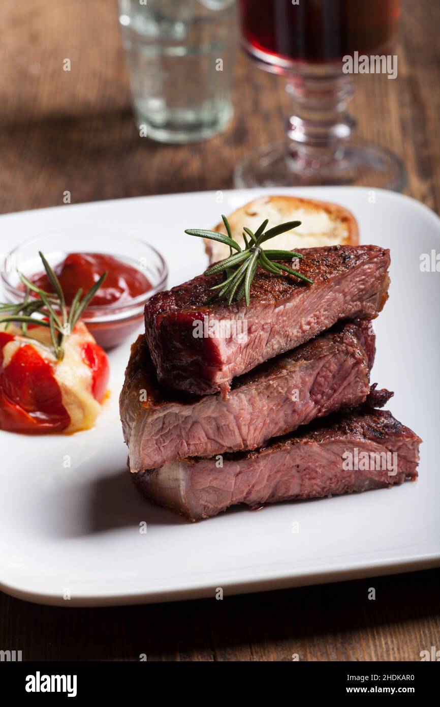 roast beef, meat dish, roast beefs, meat dishs Stock Photo - Alamy