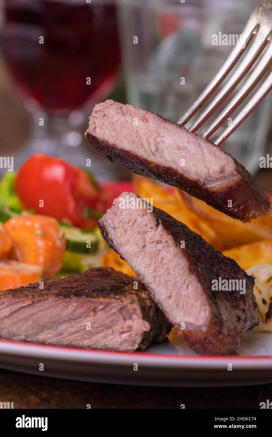 beef, well done, beefs Stock Photo - Alamy