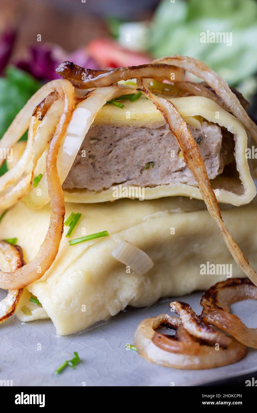 Maultasche hi-res stock photography and images - Alamy