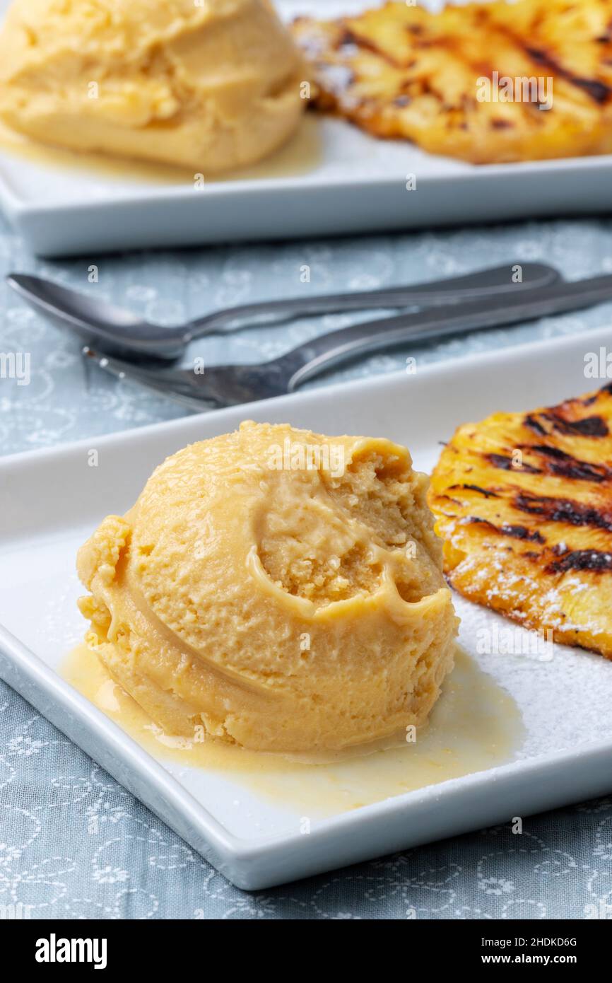 icecream, dessert, ices, desserts Stock Photo - Alamy