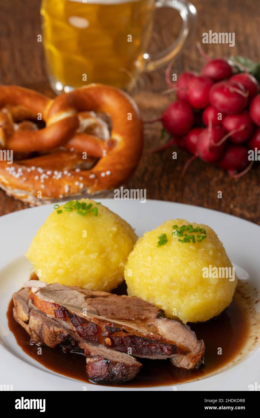 lunch, pig roast, lunch time Stock Photo - Alamy
