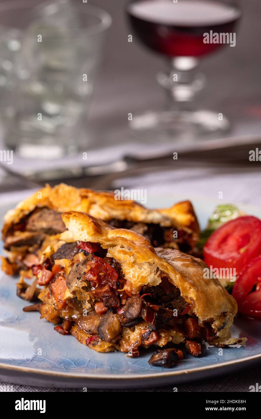 filet wellington, filet wellingtons Stock Photo - Alamy