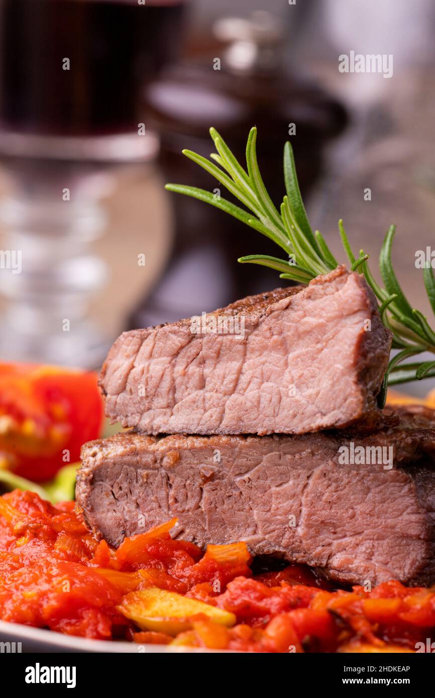 beef steak, medium, beef, chateaubriand, beef steaks, mediums, beefs ...