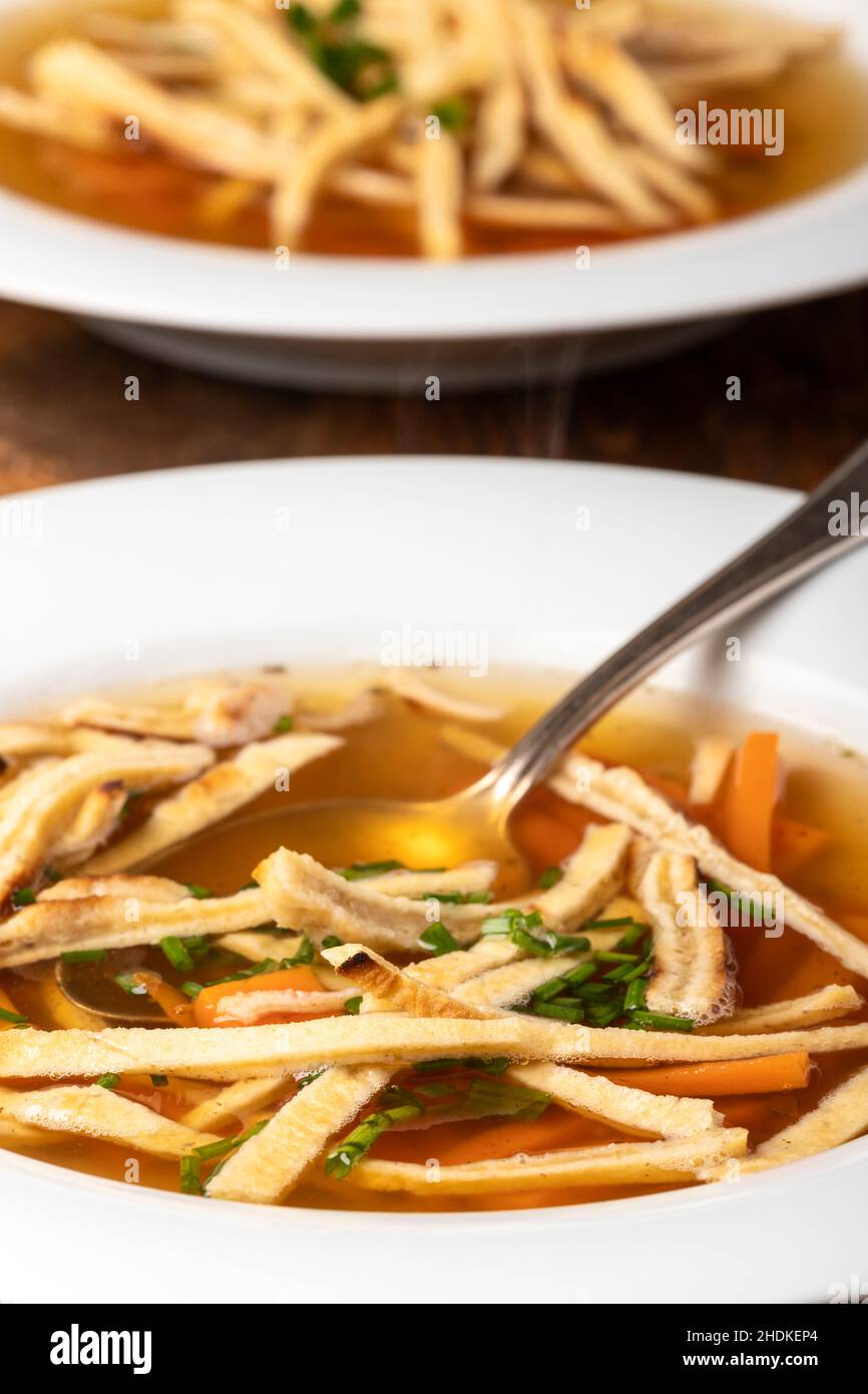 Frittatensuppe hi-res stock photography and images - Alamy
