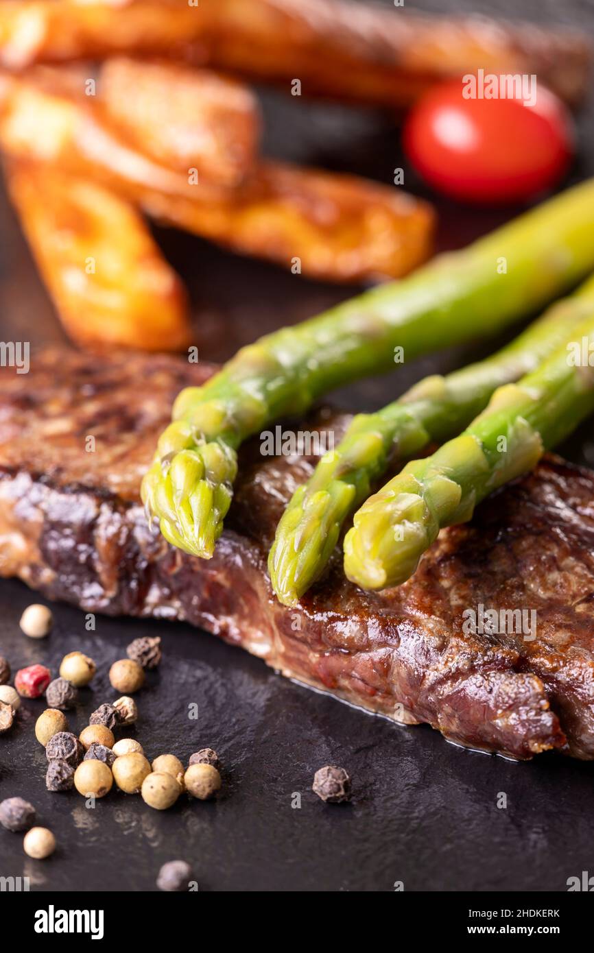 green asparagus, beef steak, dinner, beef steaks, dinners Stock Photo ...