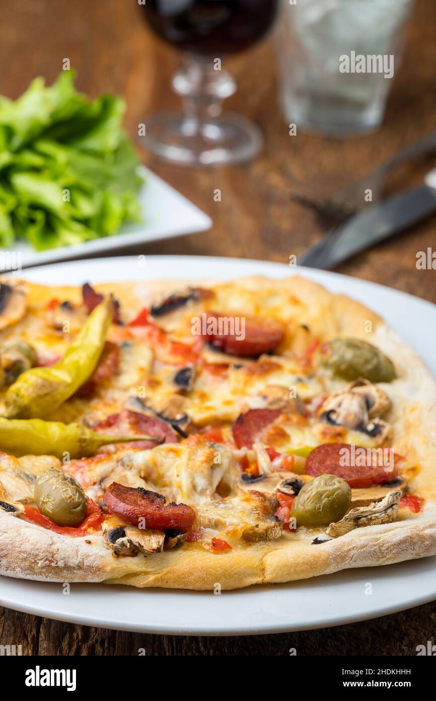 dinner, pizza, home made, dinners, pizzas, home mades Stock Photo - Alamy