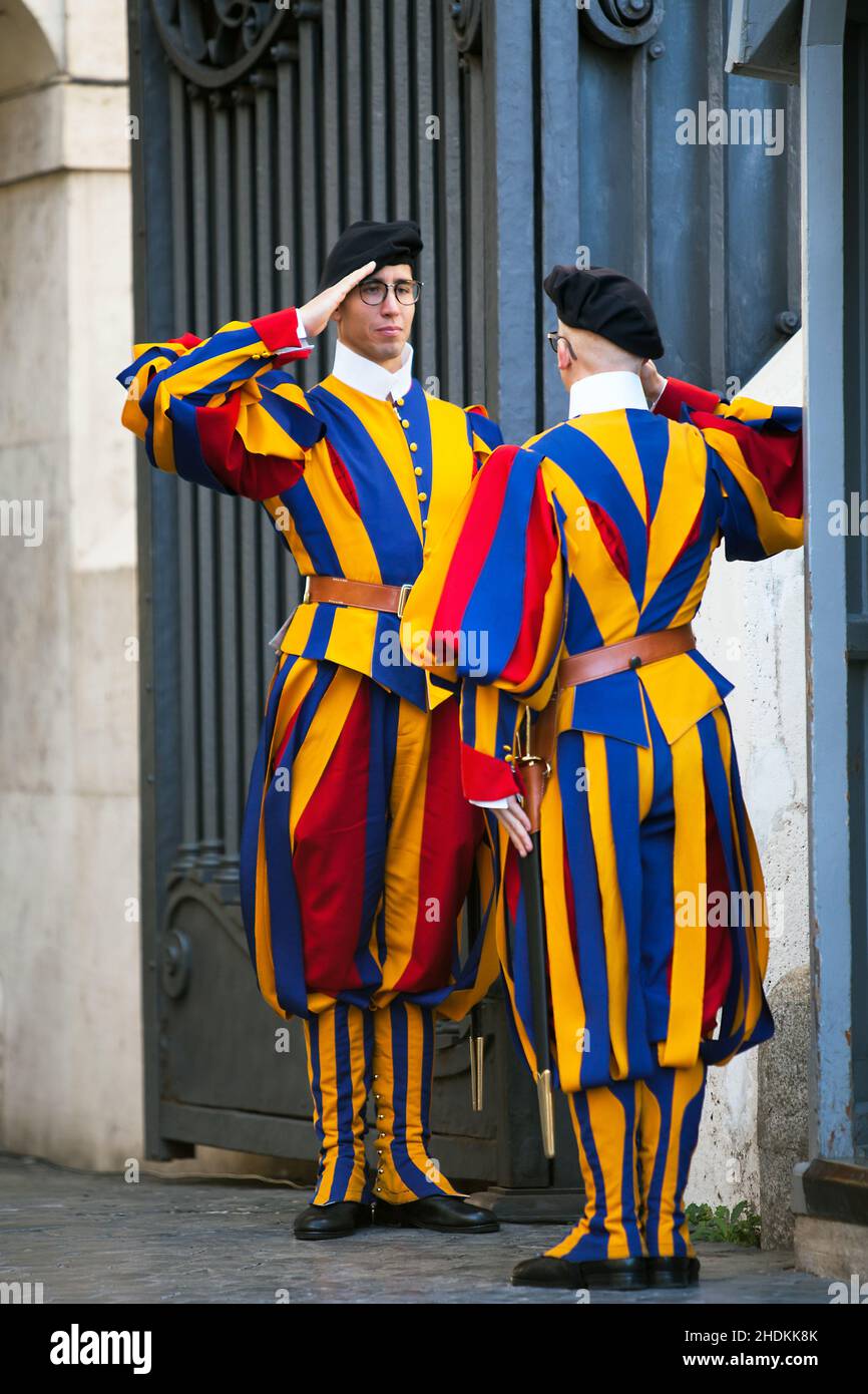 Salute to 40s hi-res stock photography and images - Alamy