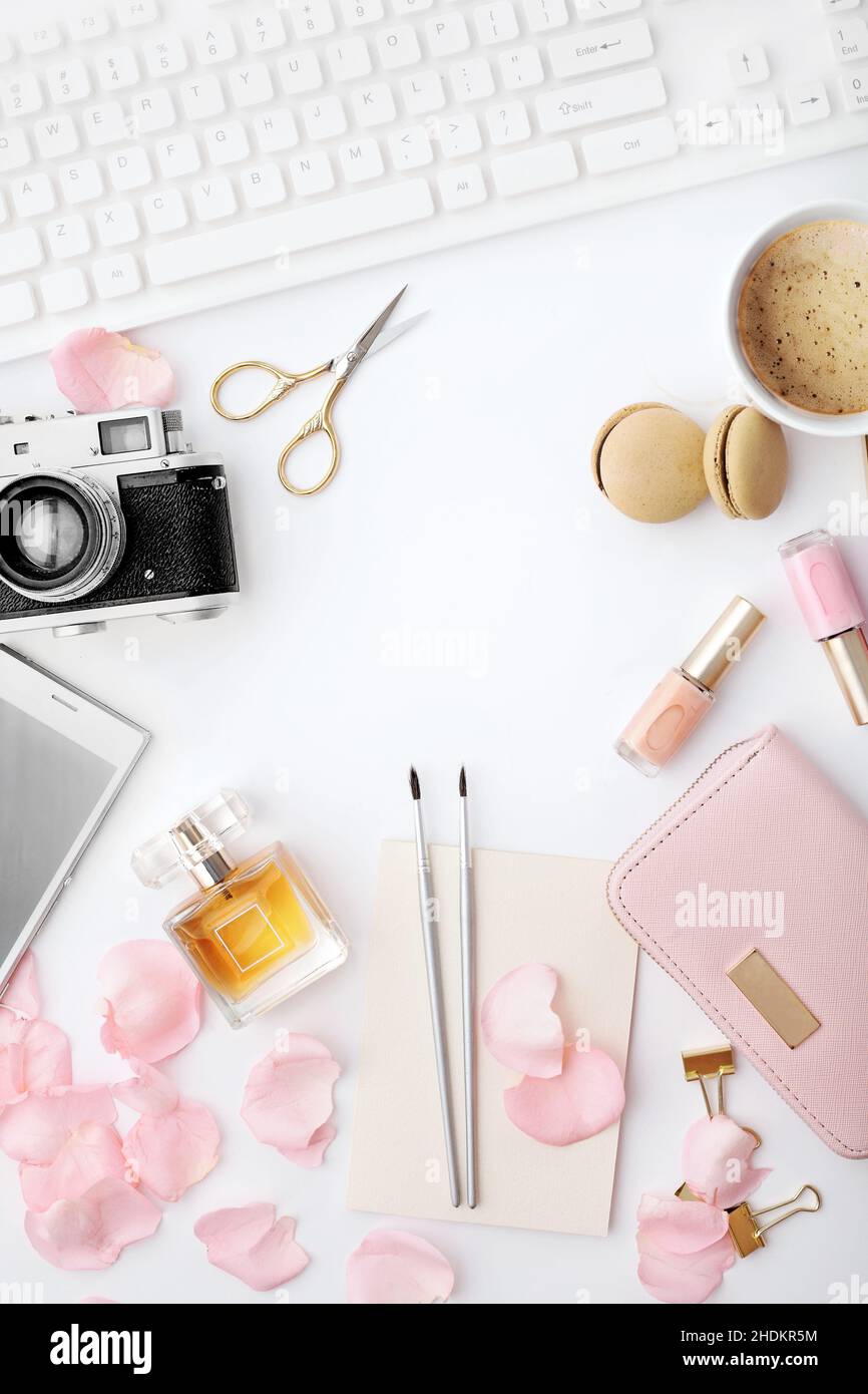 camera, marketing, influencer, Blogger, cameras Stock Photo - Alamy