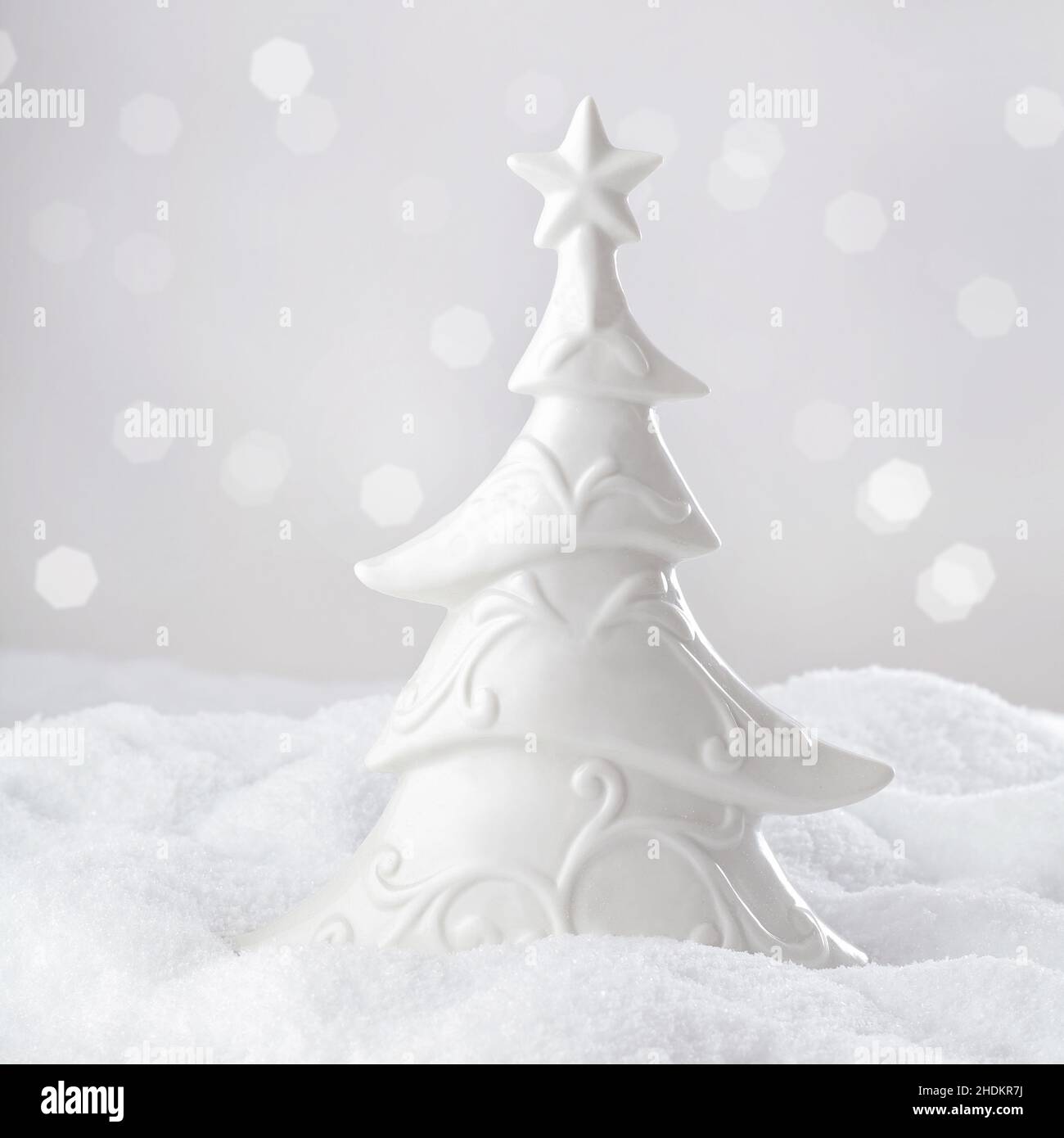 Bone chinas hi-res stock photography and images - Alamy