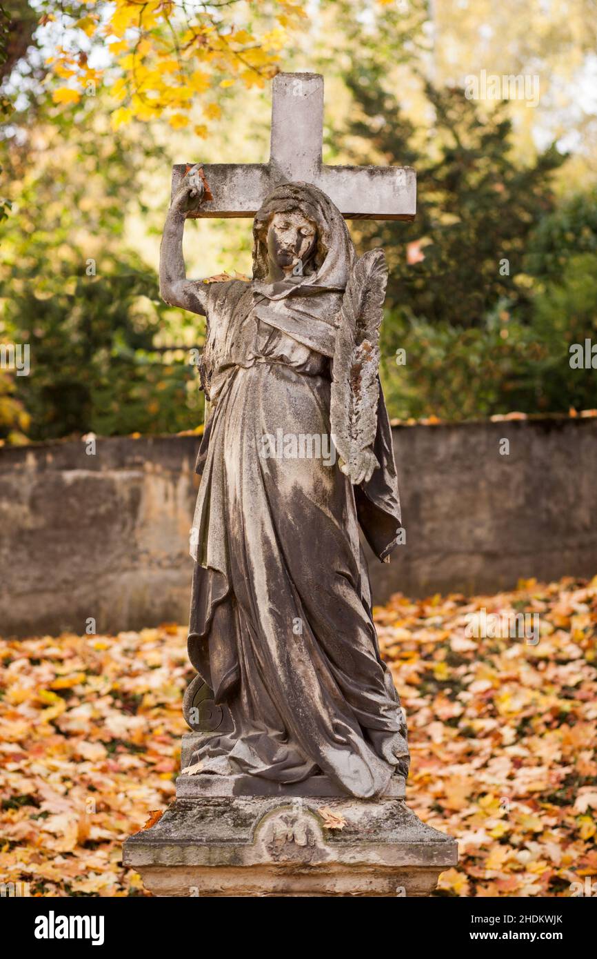 cemetery, angel, statue, cemeteries, angels, statues Stock Photo - Alamy