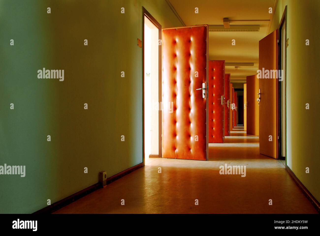 Artificial architecture corridor hi-res stock photography and images ...
