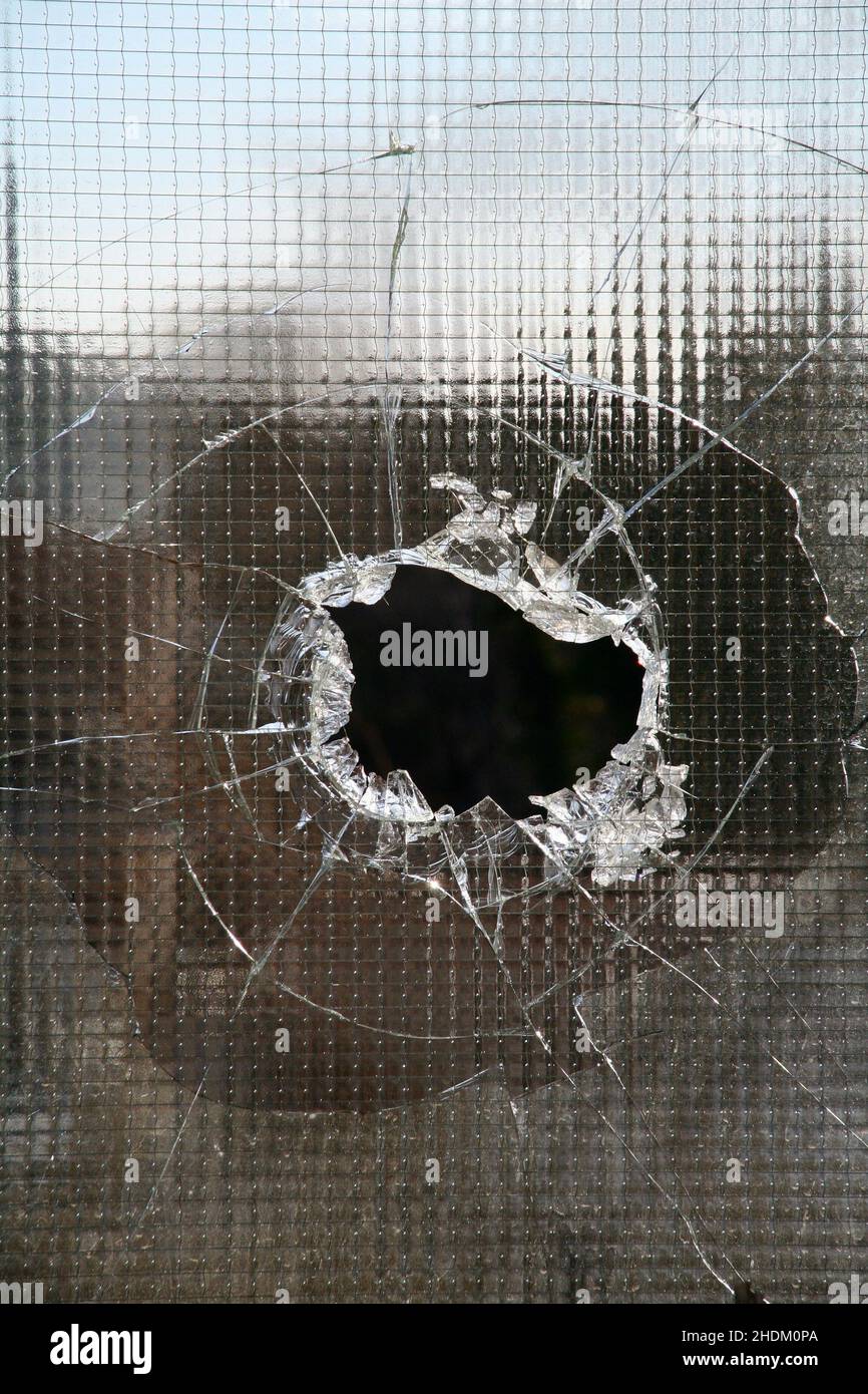 Splitters hi-res stock photography and images - Alamy