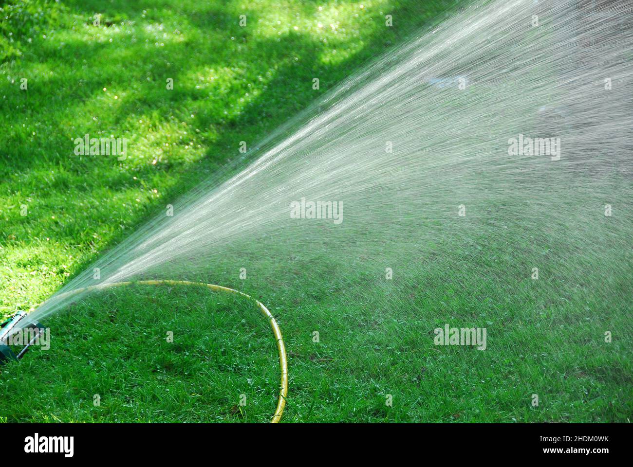 jet, sprinkler, hose, jets, sprinklers, hoses Stock Photo - Alamy
