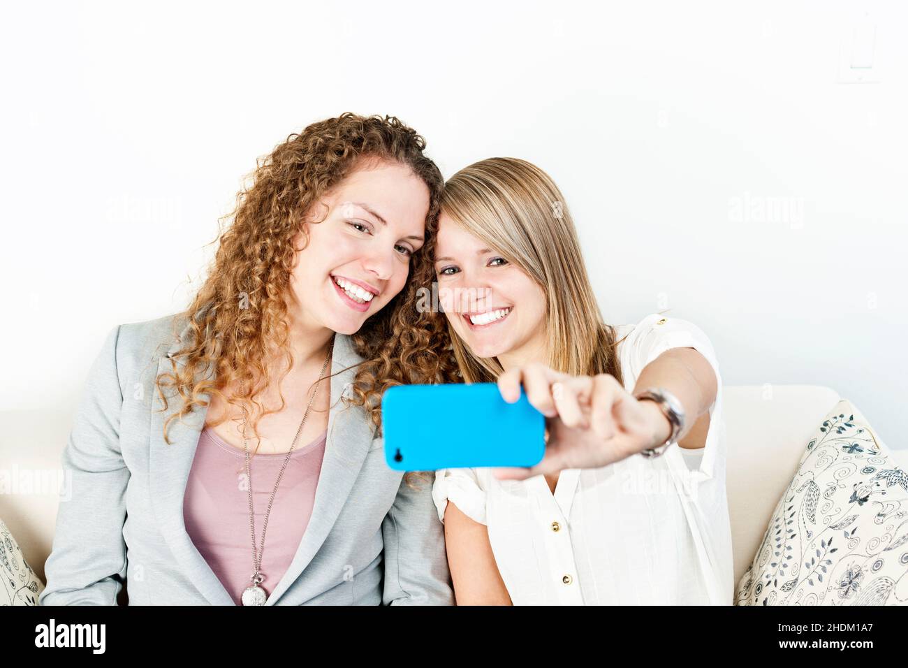 friendship, photograph, friends, smart phone, friendships ...