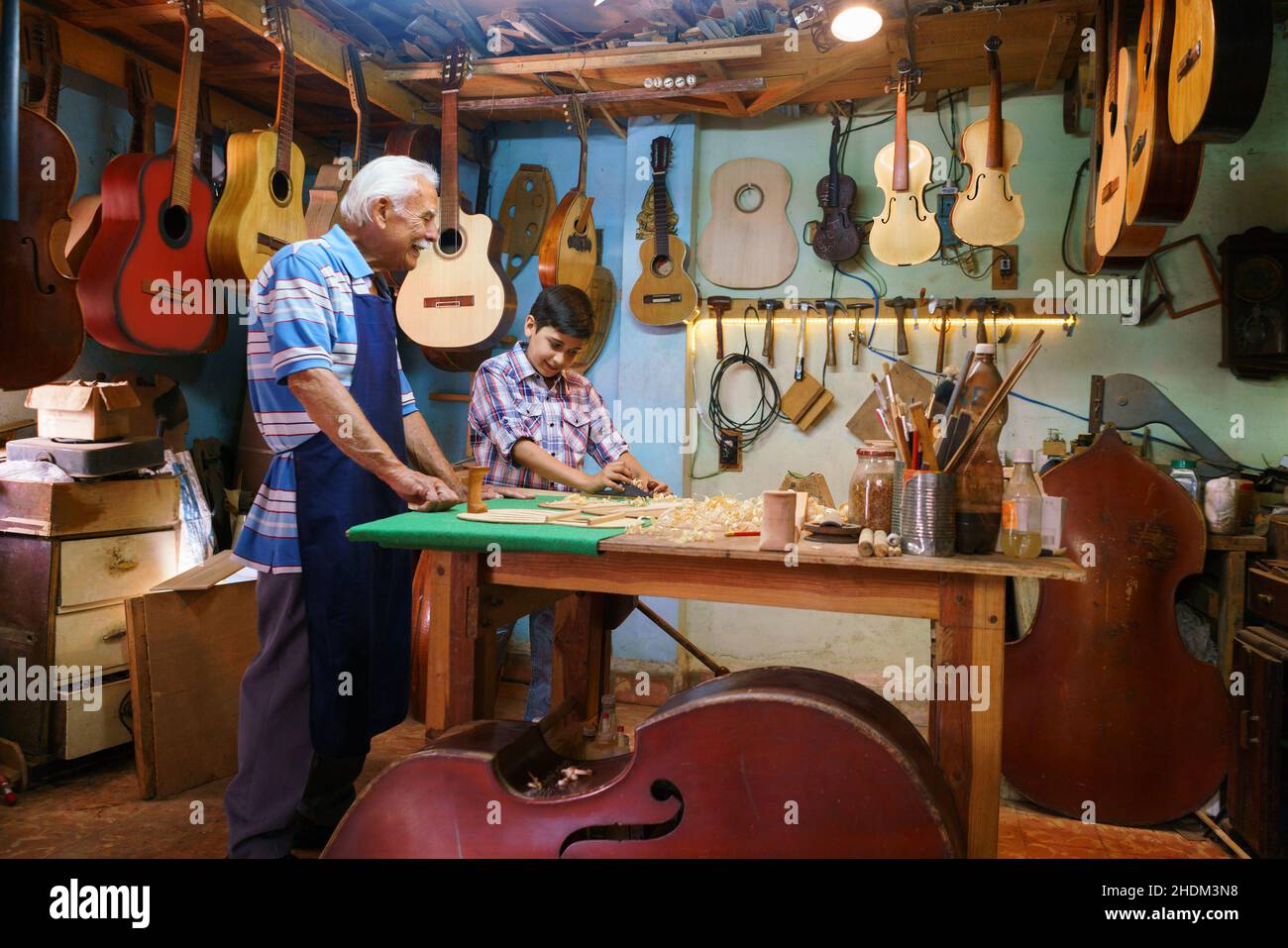 craft, workshop, instrument maker, guitar builder, crafts, workshops ...