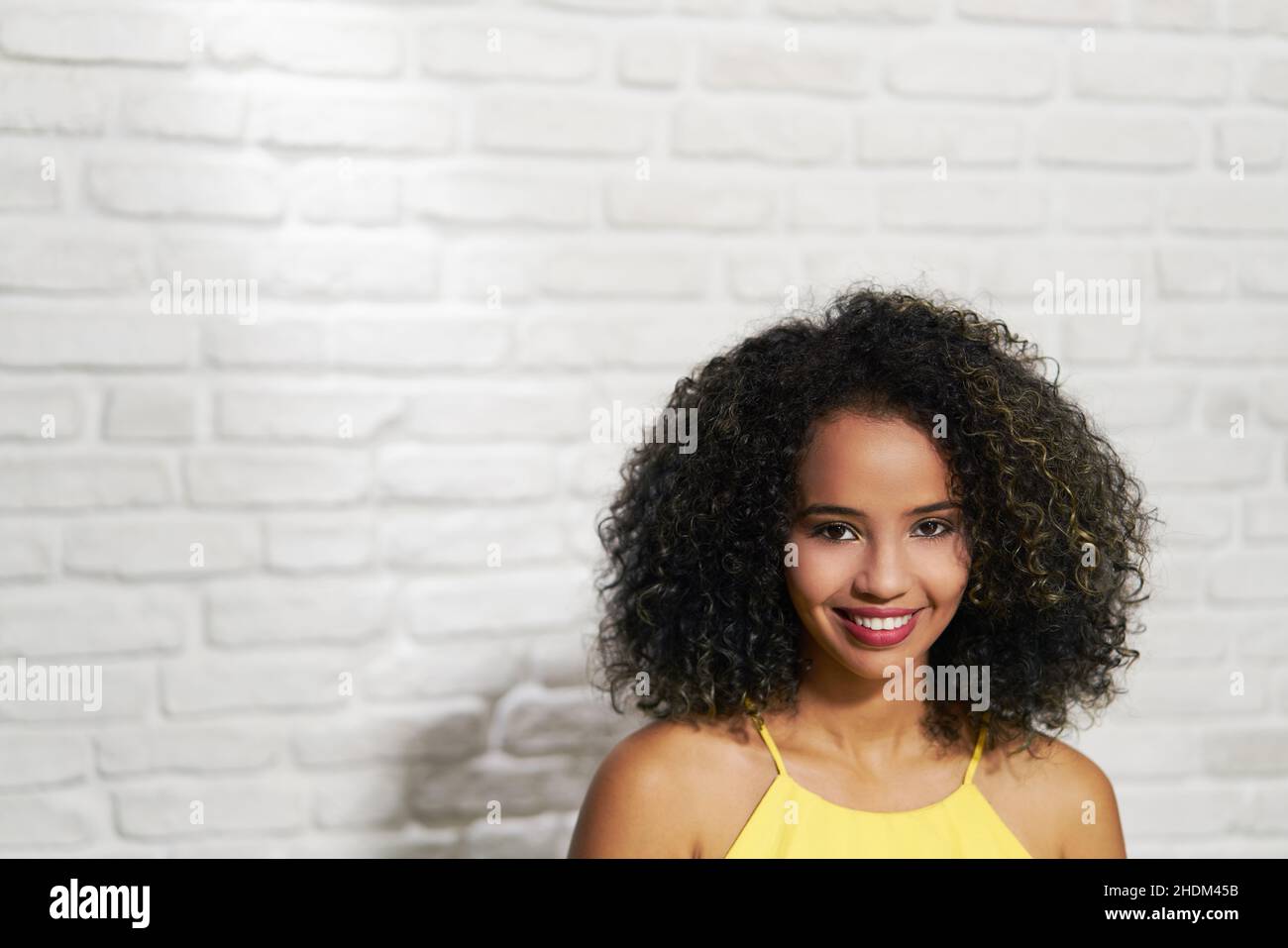young woman, dark skinned, curly head, girl, girls, woman, young women ...