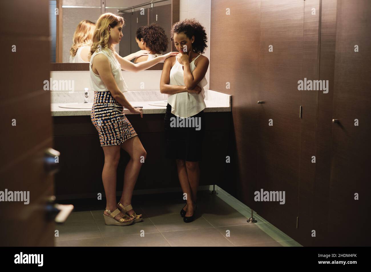 sad, friends, consoling, sads, friend Stock Photo - Alamy