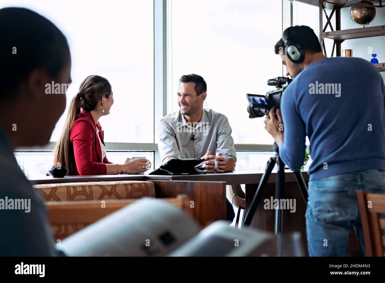 filming, interview, interviews Stock Photo - Alamy
