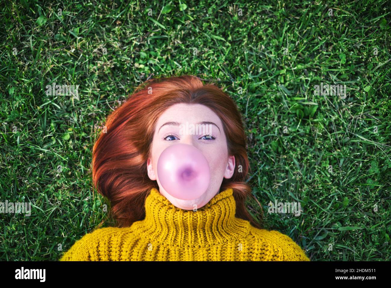 meadow, lying, chewing gum bubble, meadows, lying down, bubble gum ...