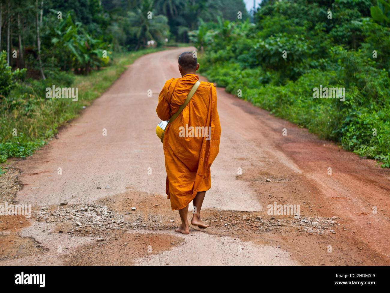 Monk garb hi-res stock photography and images - Alamy